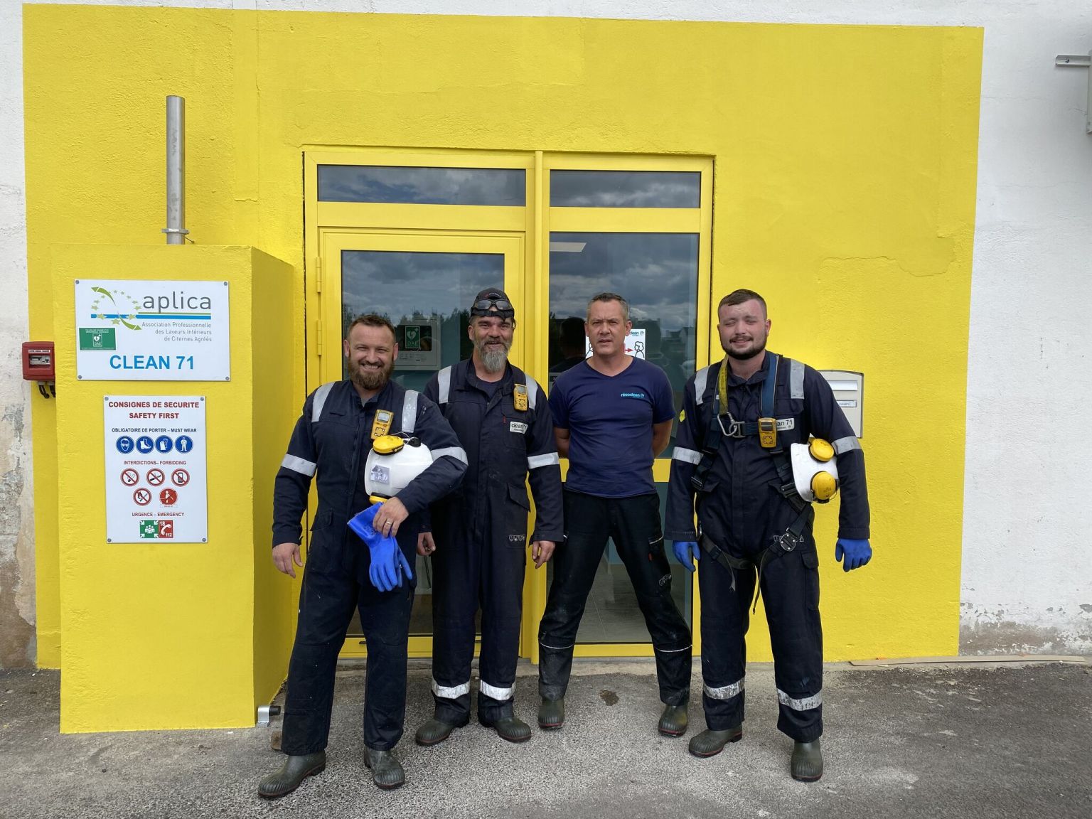 More than a carrier, an expert : SAMAT!